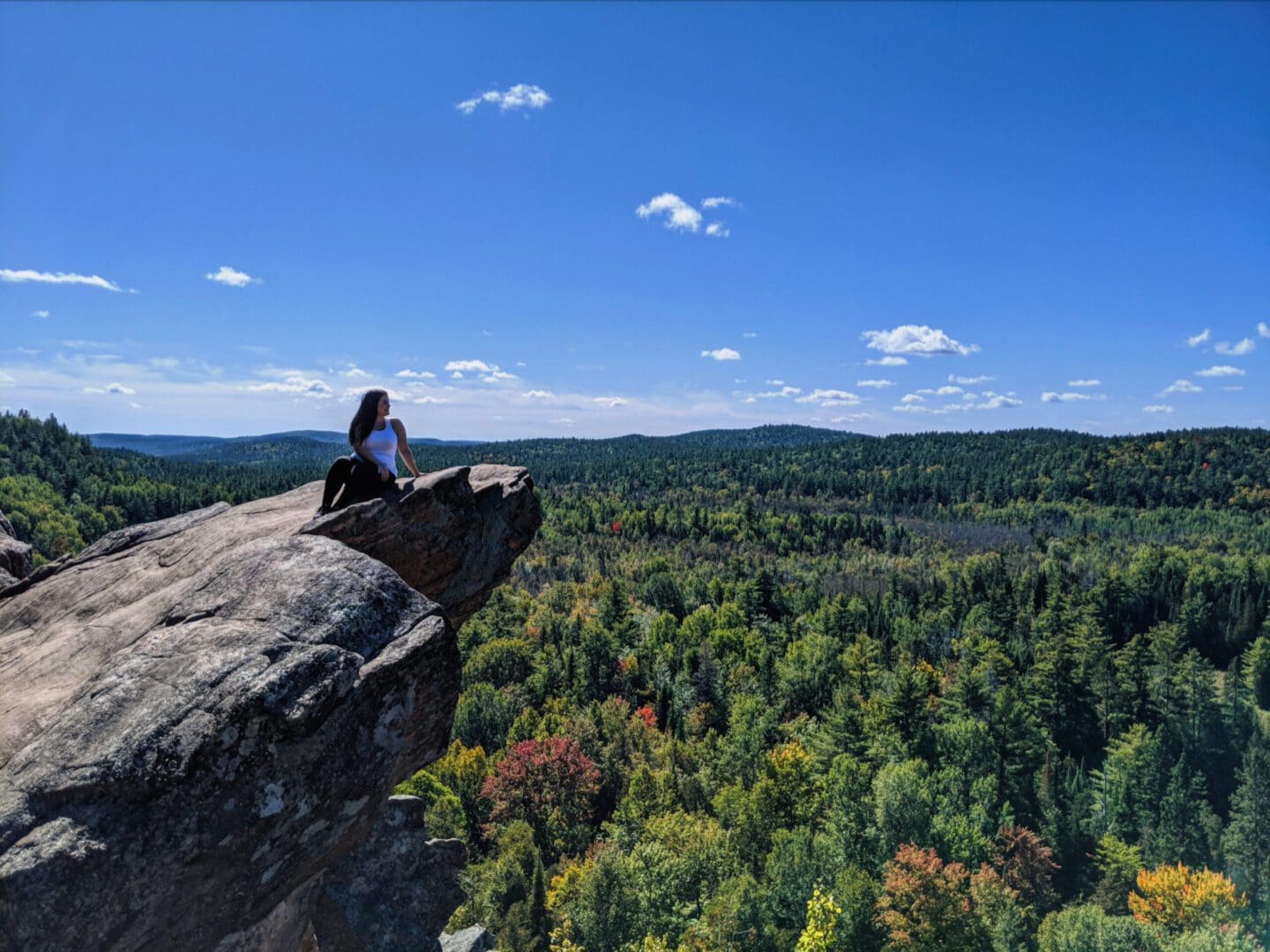 5 Trails with Scenic Lookouts Around Ottawa - datenight