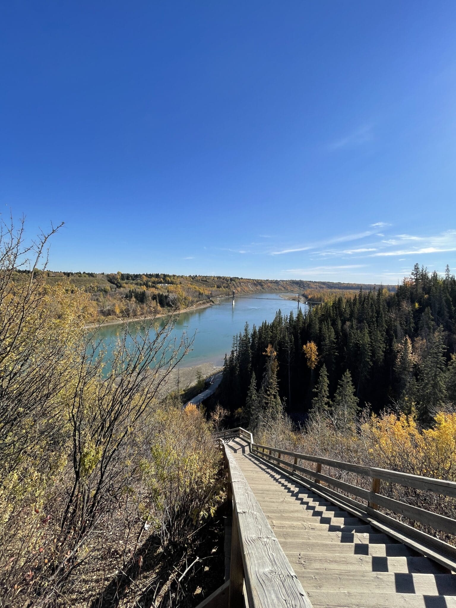 8 Best Walking Trails in Edmonton - datenight