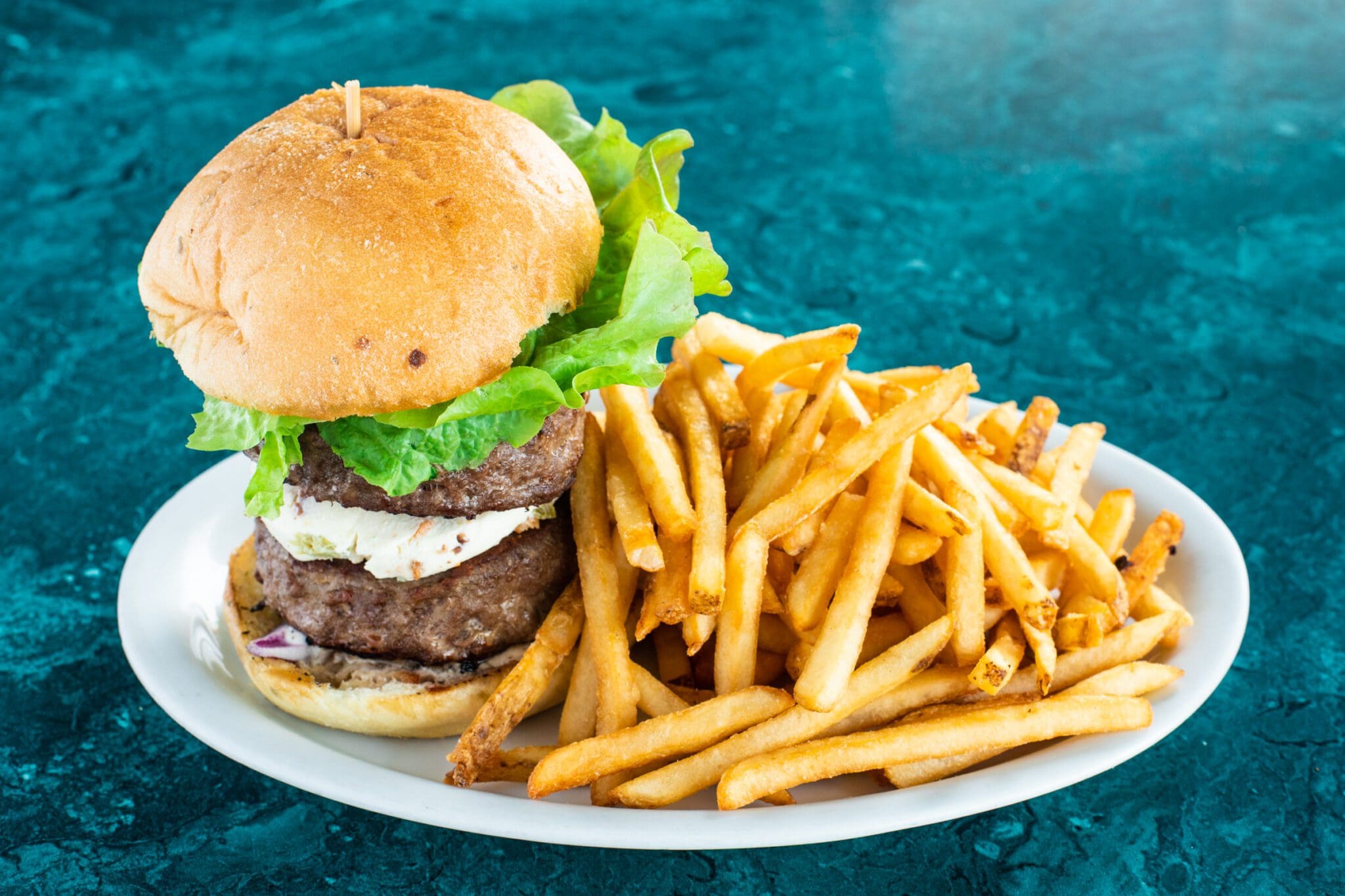 'Burger it Forward' Launches Across The Country in Support of Canadian ...