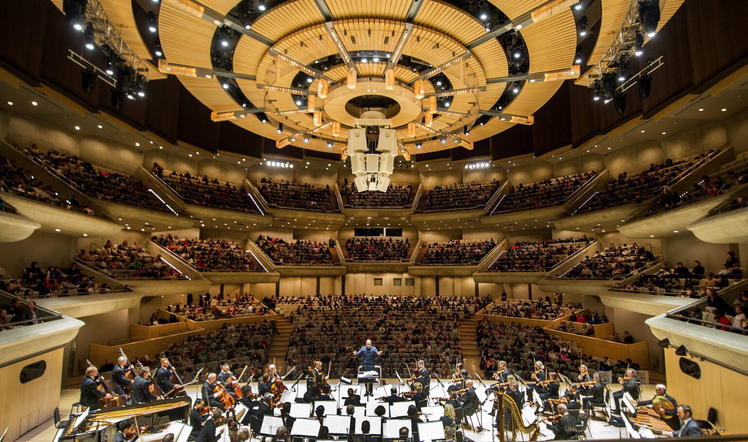 Win a Luxurious Dinner & a Show Date Night Out With Toronto Symphony ...