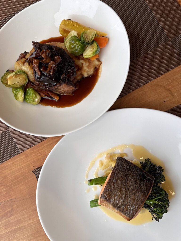 Dine With a View of Toronto at Stratus, “The Restaurant Above" - datenight