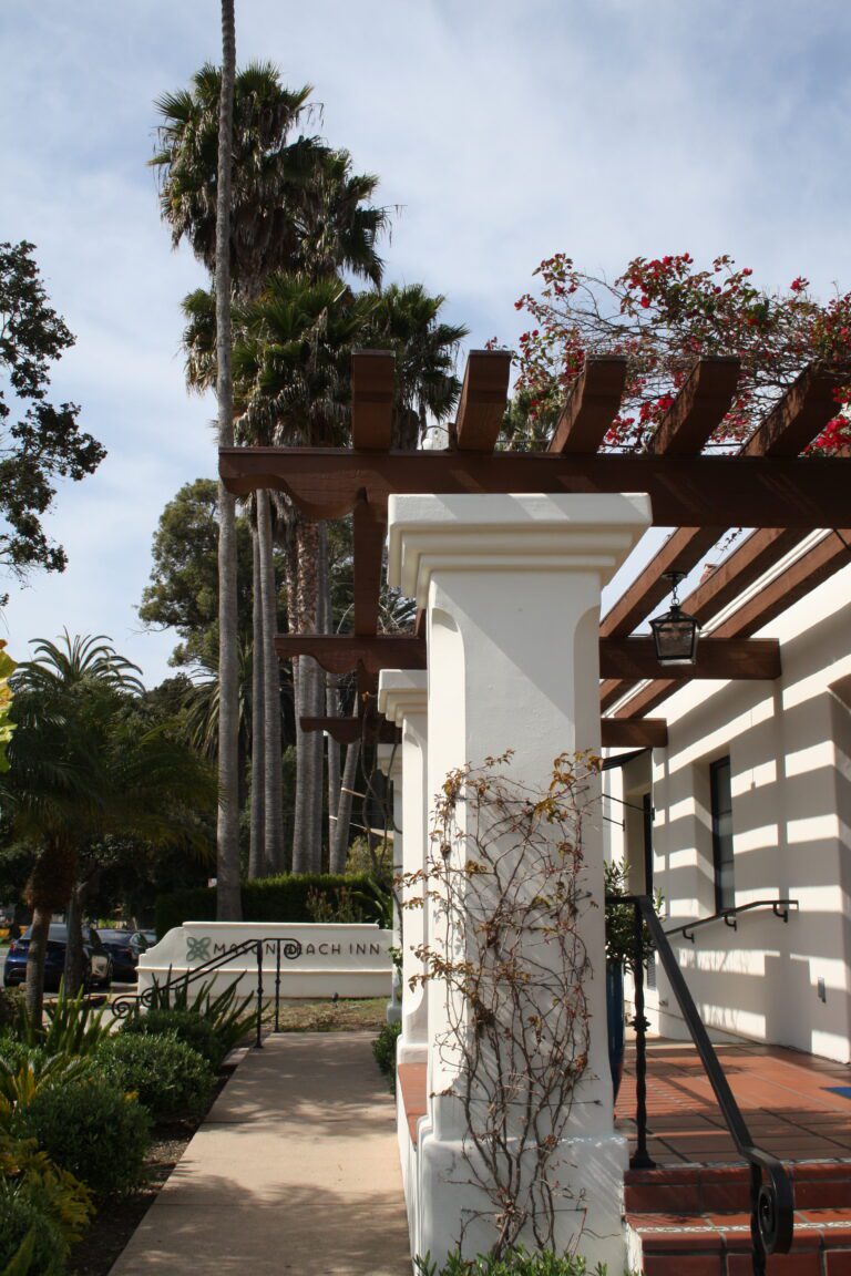 A Dreamy Beachside Stay at Mason Beach Inn in Santa Barbara - datenight