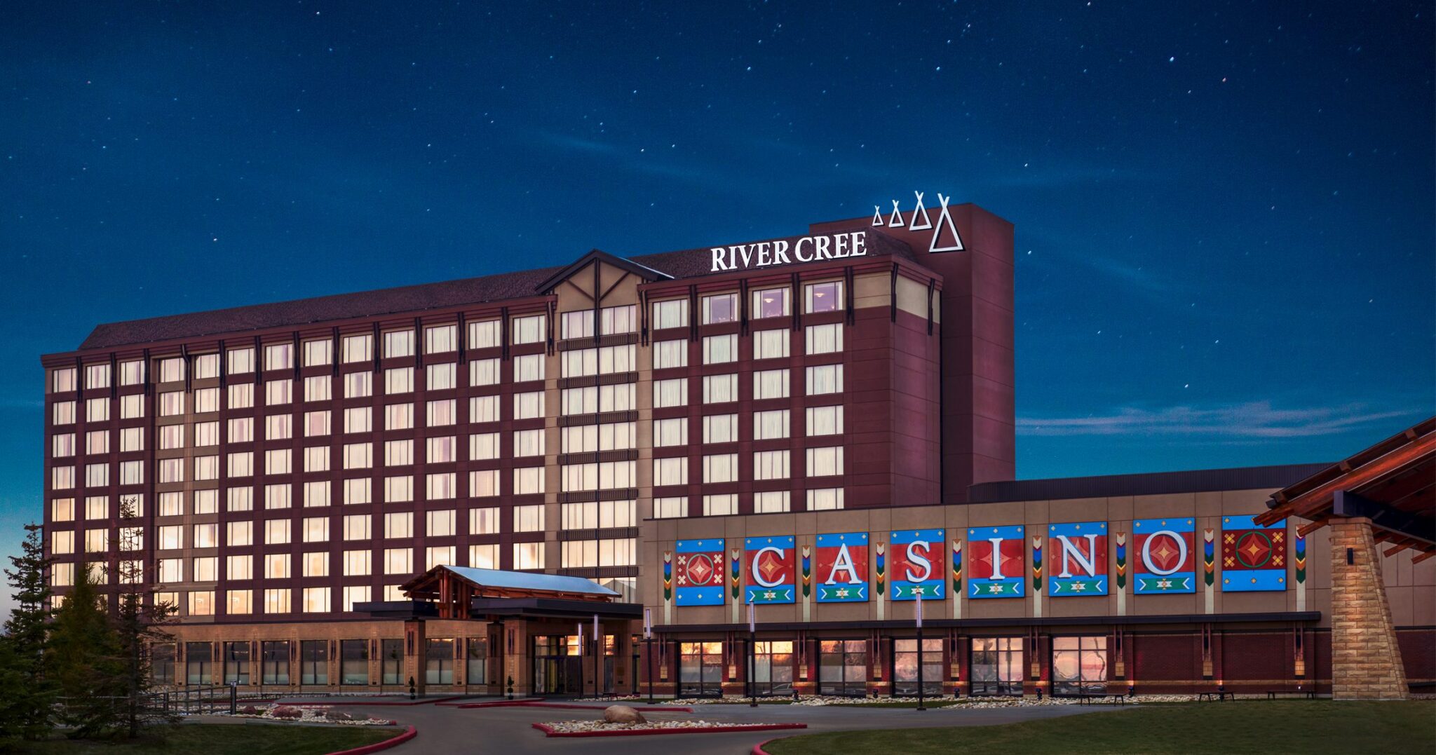 Service, Please! Gordon Ramsay’s Hell’s Kitchen Is Coming to River Cree ...